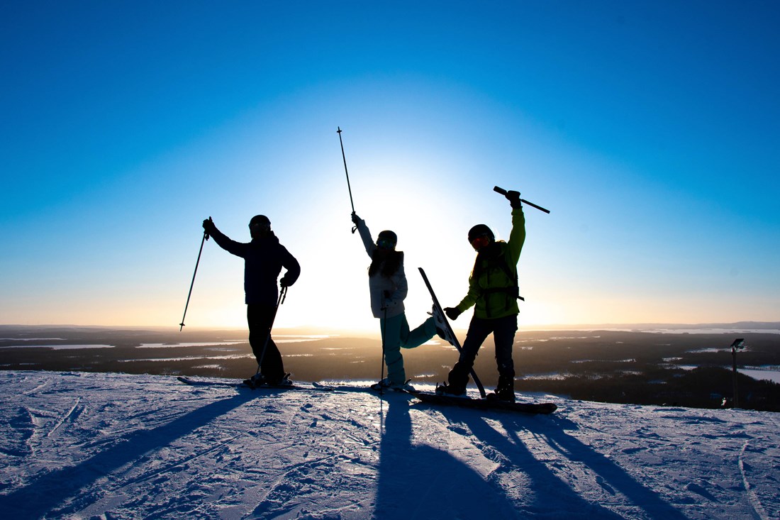 Ulkomaiset matkailijat käyttivät 3,7 miljardia euroa - Visit Finland